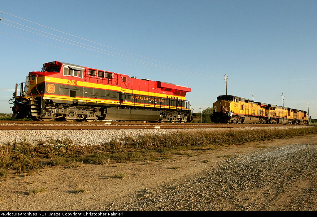 KCS 4706 and UP 9590